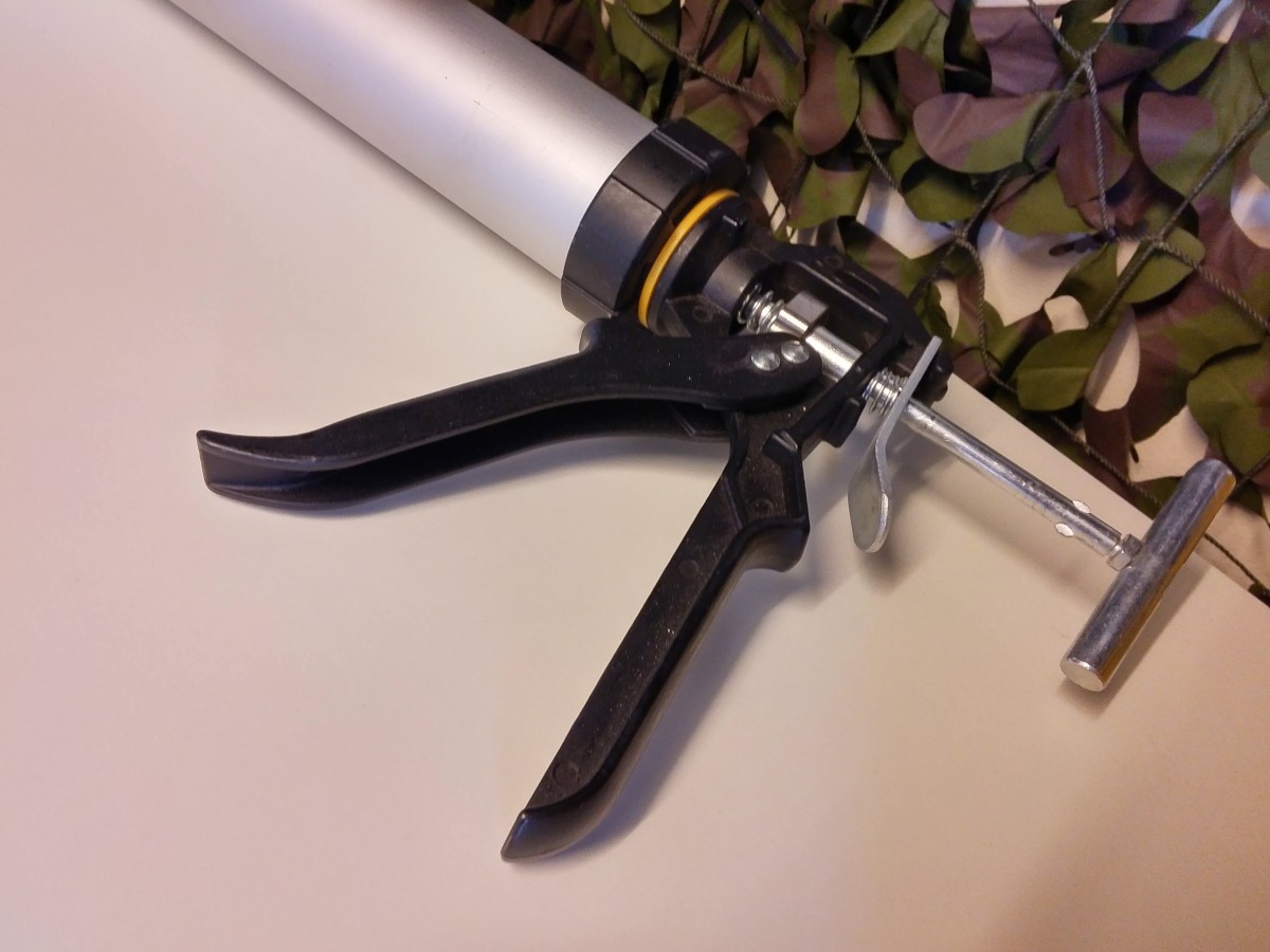 Hand Extruder – Shilhams Ltd